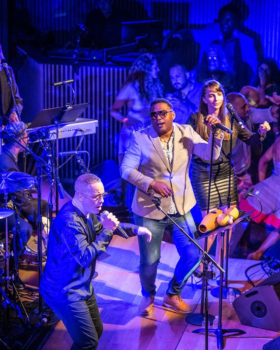 Fridays Live: Con Tumbao w/ Issac Delgado
